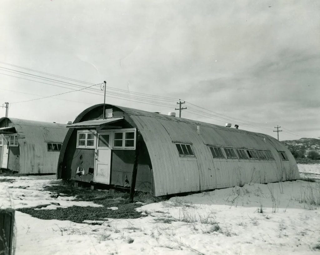 Quonset Hut Homes: Turn a War Construction into a Cottage