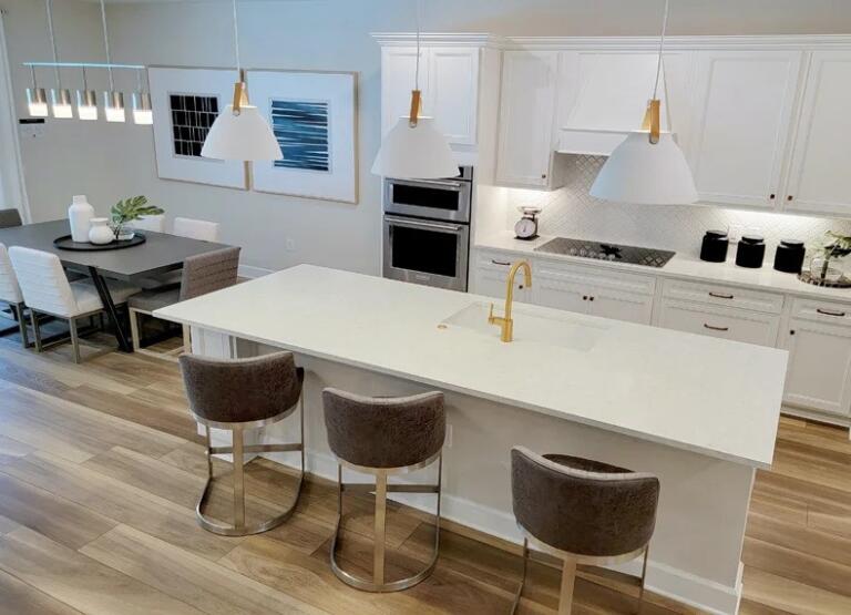 How to Decorate a Kitchen Island: Inspiring Ideas for a Stunning Focal ...